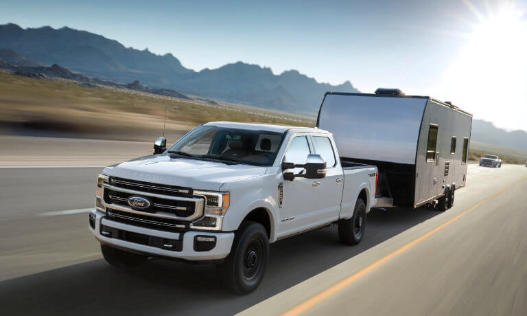 2022 Ford Super Duty (F-250) Towing Capacity & Engine Review ...